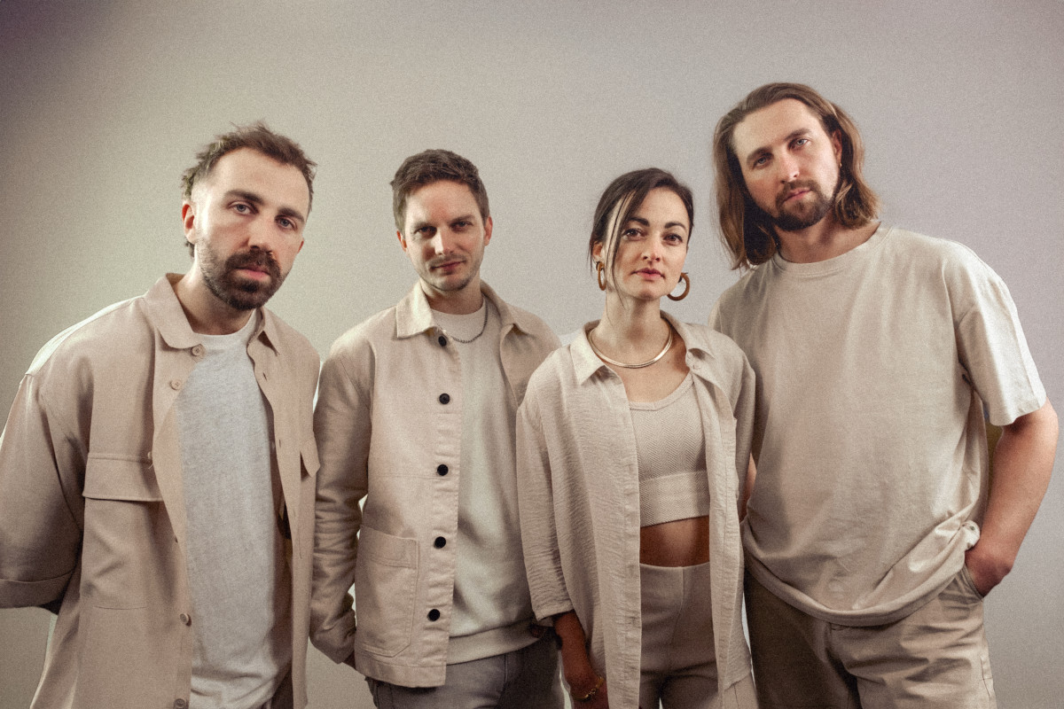 Live: Animo, Pia Denz @ The Loft